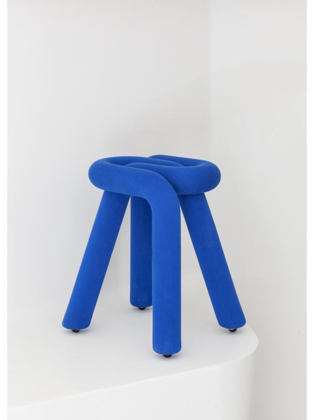 Bold Stool