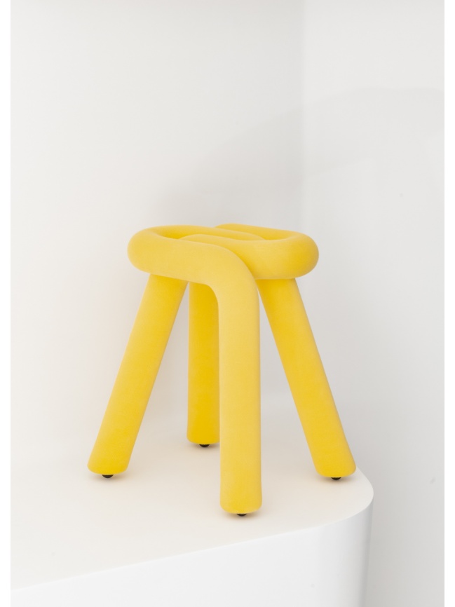 Bold Stool
