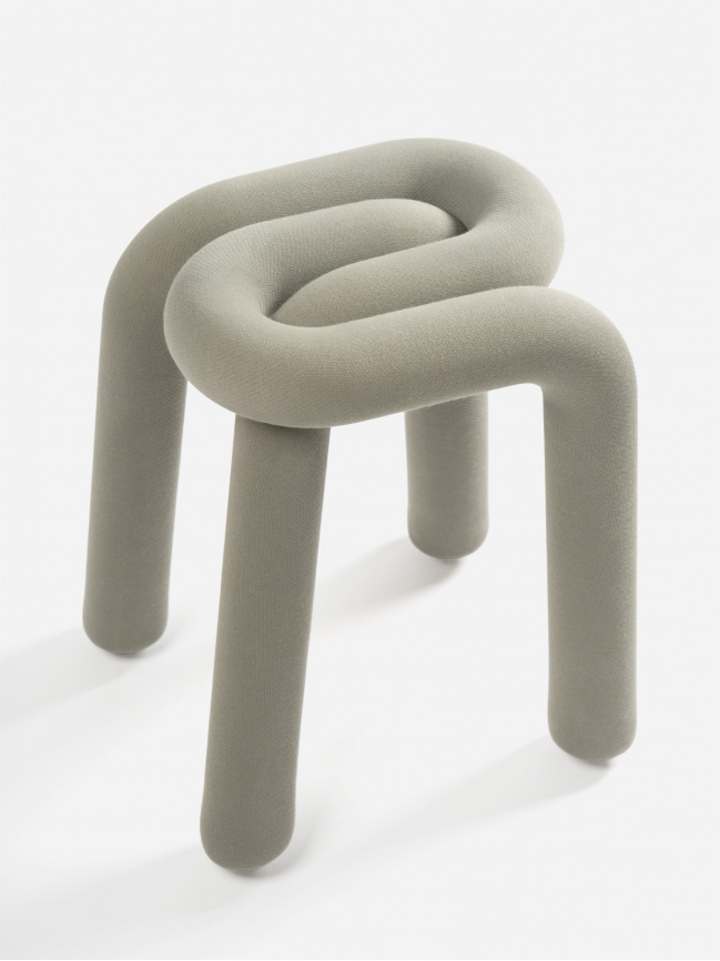 Bold Stool