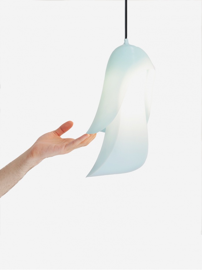 Cape pendant light